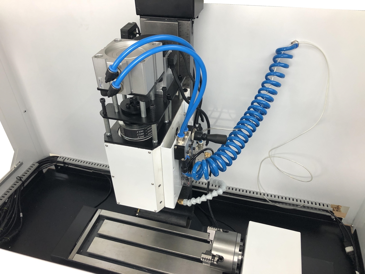 fresadora CNC FRC4.1 com servo motor com 4 eixo - fresadora CNC FRC4.1 ...